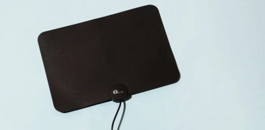 How does HDTV antenna work?